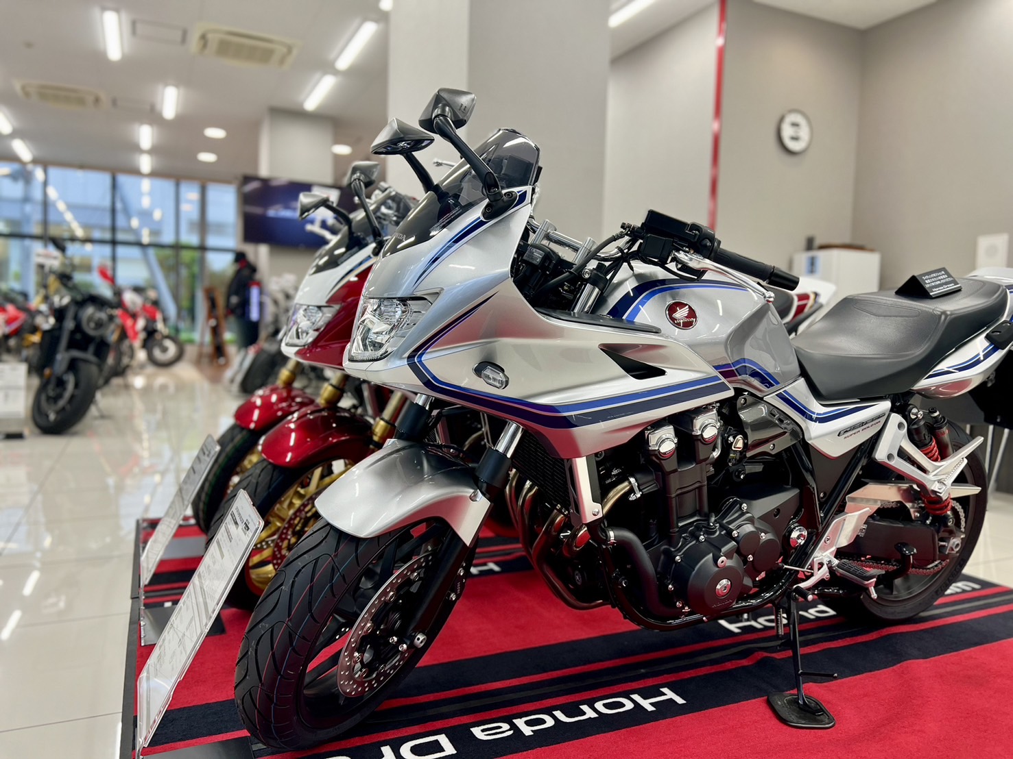 CB1300 在庫紹介！！ | Honda Dream 府中
